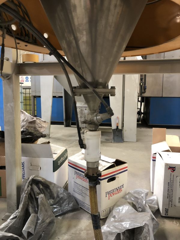 pinch valve for powder coating